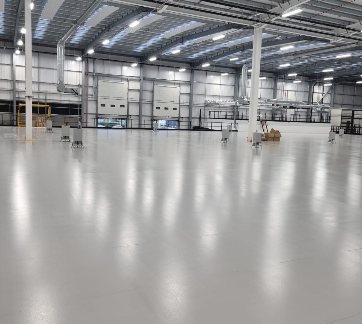 LARGE WAREHOUSE FLOORING INSTALLATION